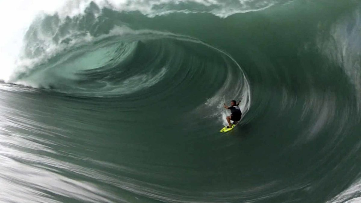 Inside Surfing - Extreme Channel
